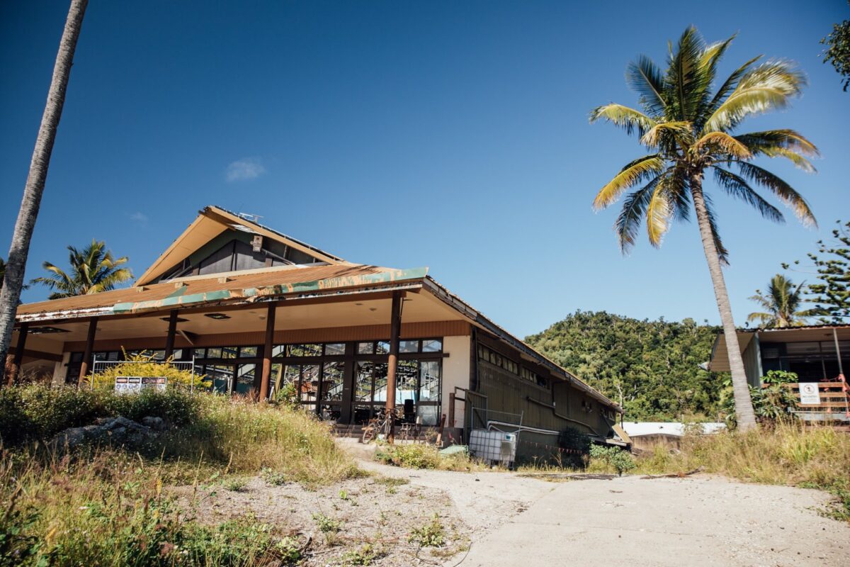 How to Visit South Molle Island in the Whitsundays