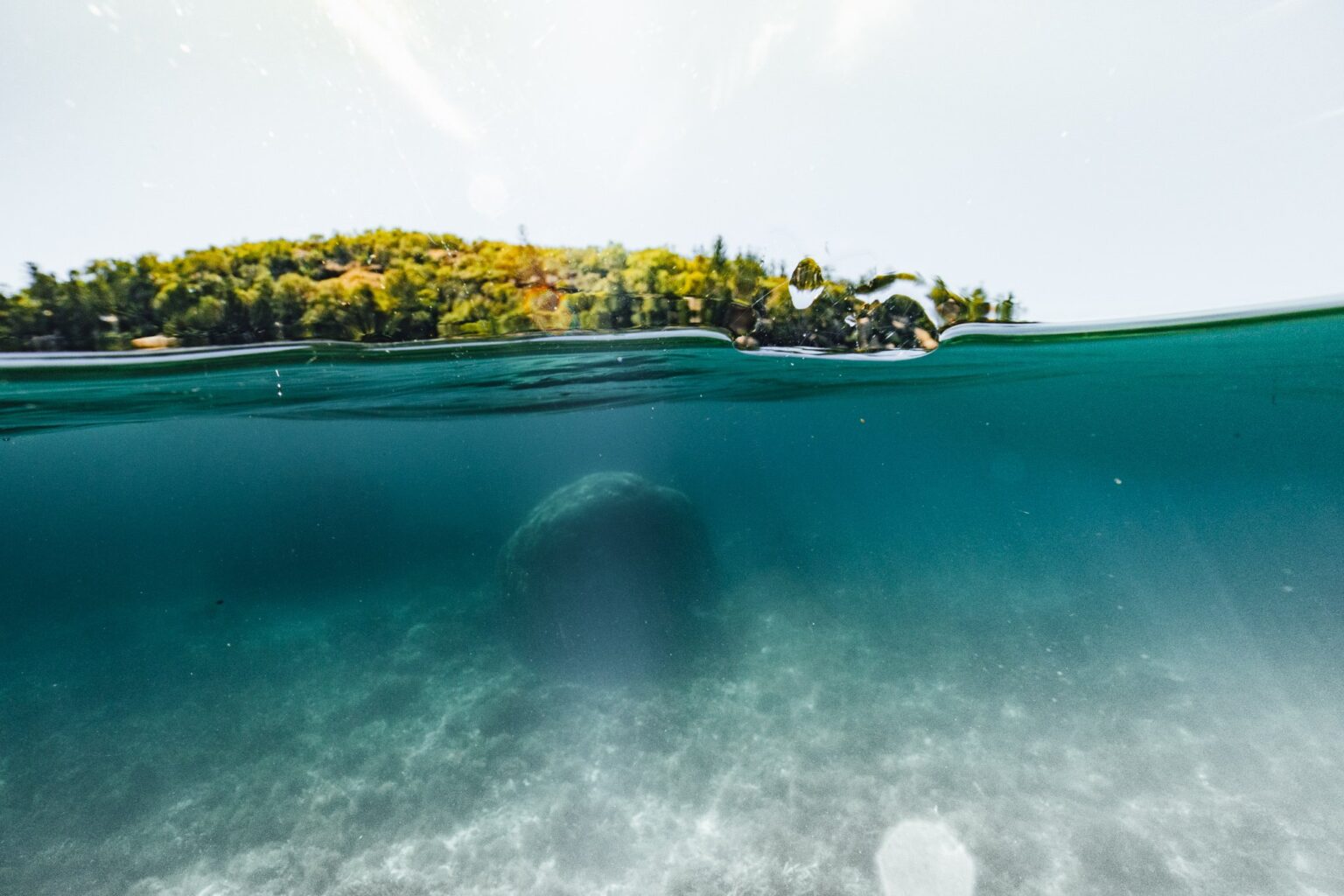 How to Hike to Florence Bay on Magnetic Island