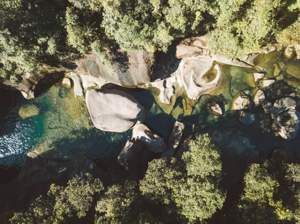 Babinda Boulders & Devil's Pool: Cairns Travel Guide