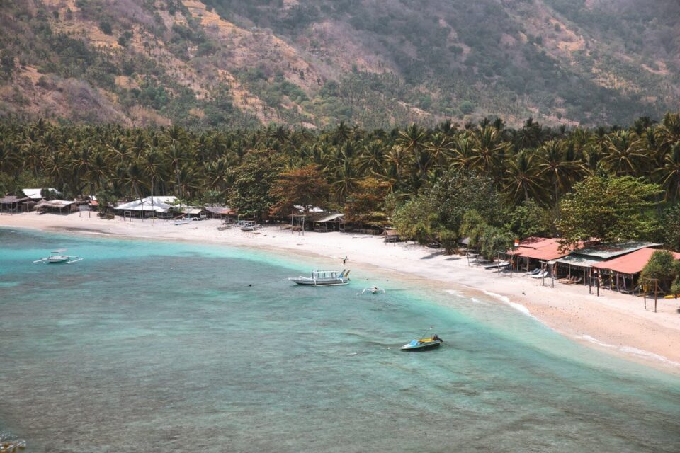 5 Best Senggigi Beaches to Visit in West Lombok + Map