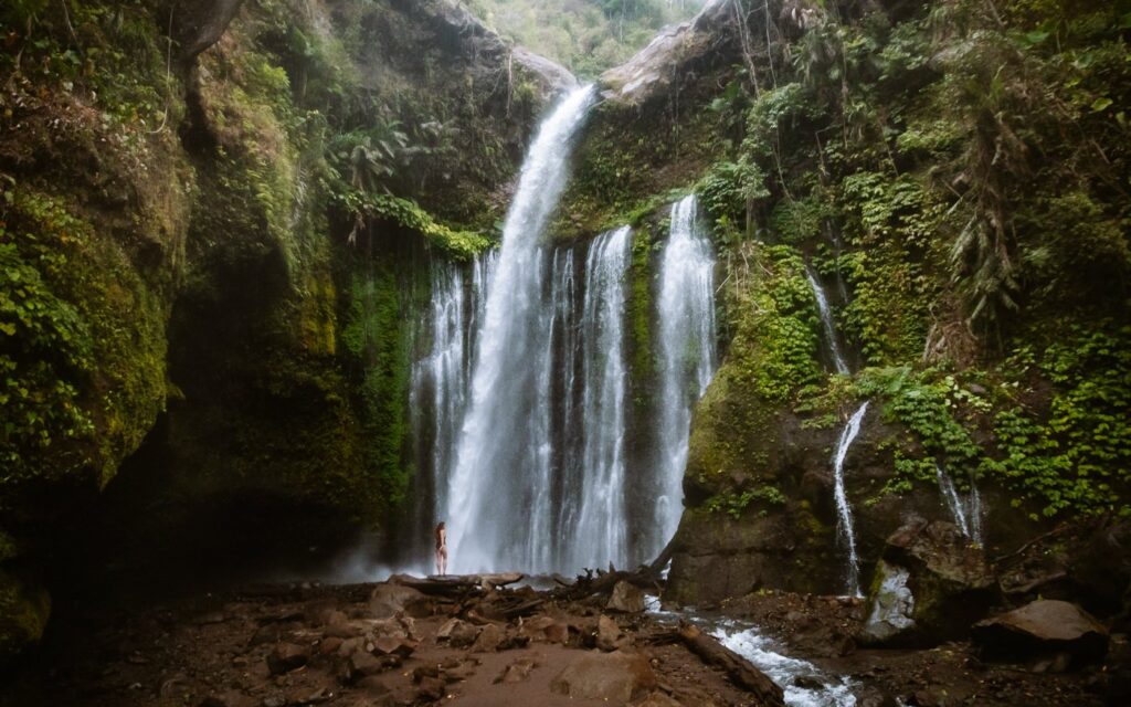 How to Visit Tiu Kelep Waterfall & Sendang Gile in Lombok