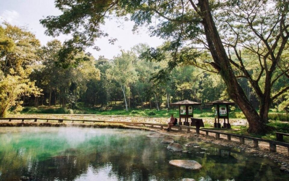 How to Visit Huay Mark Liam Hot Spring in Chiang Rai
