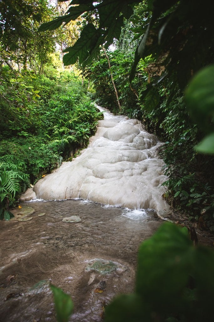 How to Visit Sticky Waterfall from Chiang Mai (Bua Tong)