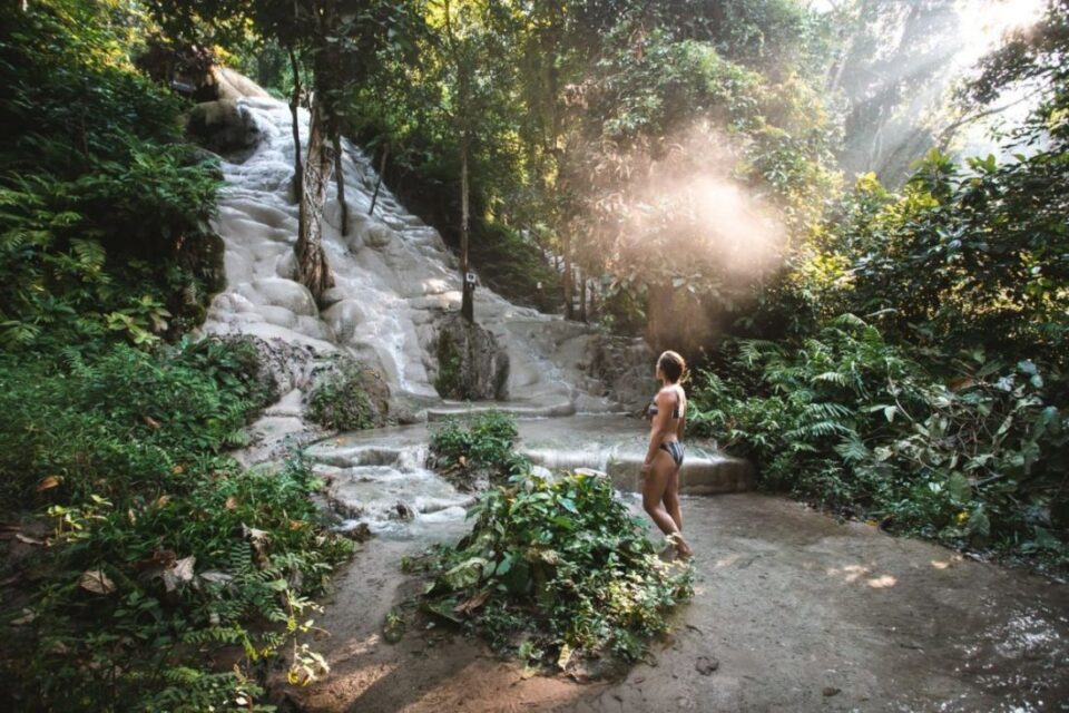 How to Visit Sticky Waterfall from Chiang Mai (Bua Tong)