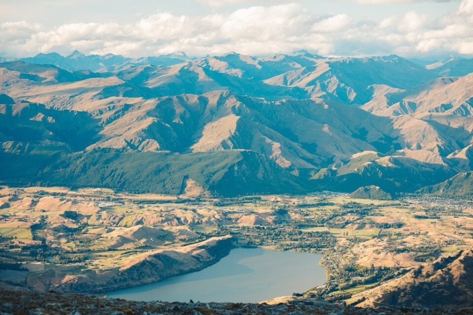 Lake Alta Hike Queenstown: Secret Saddle Viewpoint