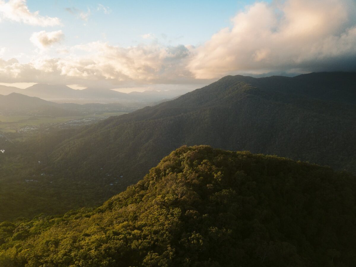 Glacier Rock Lookout Hike Near Stoney Creek, Cairns