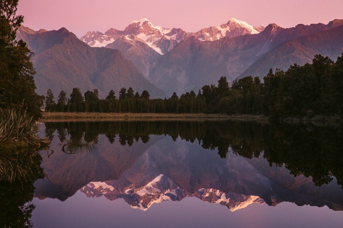 Guide to the Reflection Lakes at Lake Matheson, New Zealand