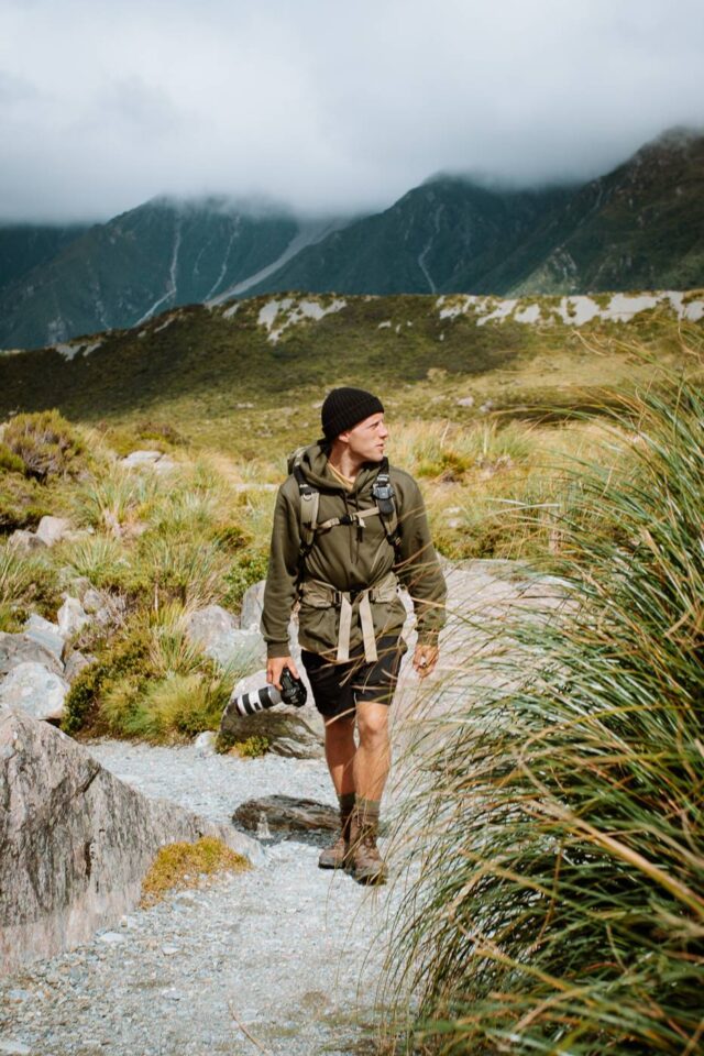 How to Hike the Hooker Valley Track in New Zealand (2023 Guide) – We ...