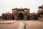Exploring Dada Harir Stepwell in Ahmedabad, India