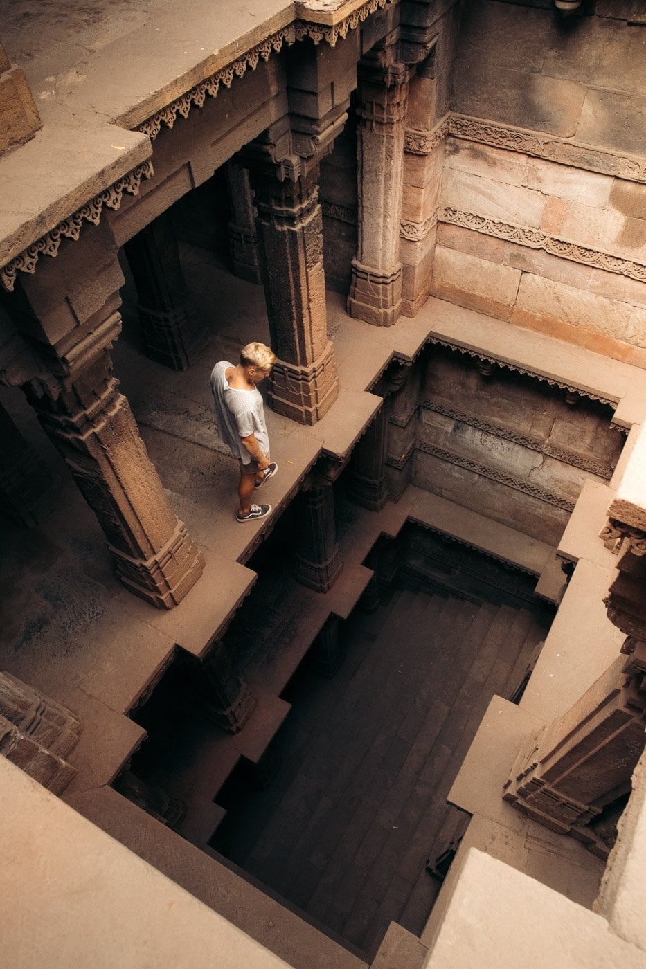Exploring Dada Harir Stepwell in Ahmedabad, India