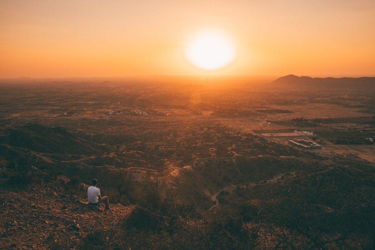 How to Visit Savitri Temple: The Best Viewpoint in Pushkar
