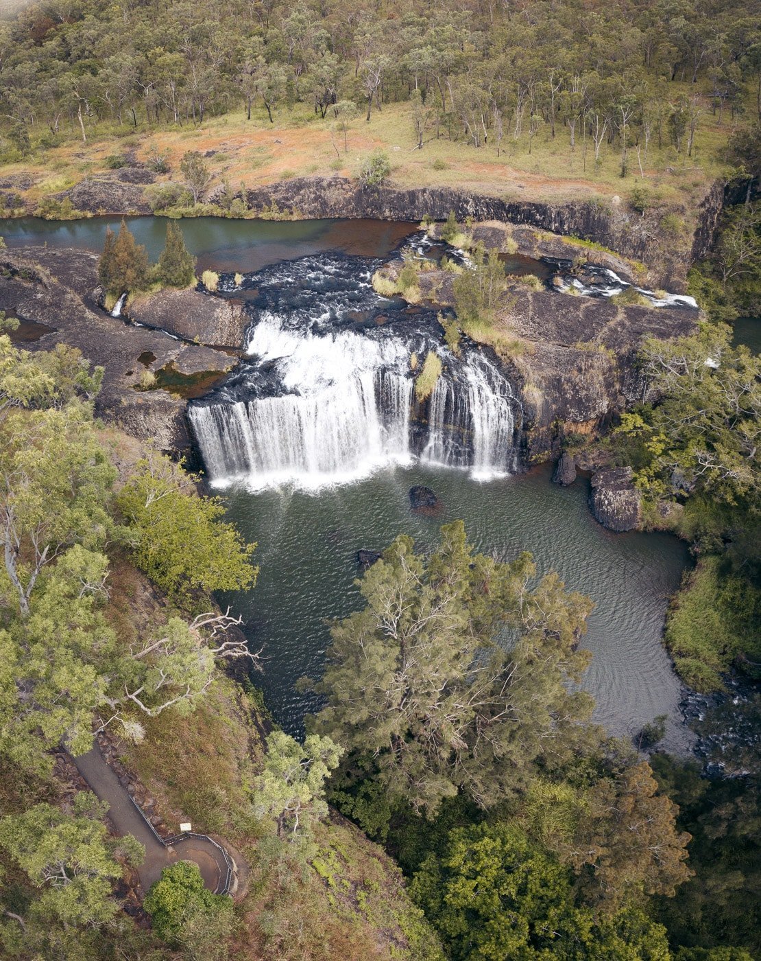 Millstream Falls & Little Millstream Falls - Complete Waterfall Guide ...