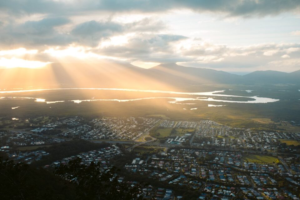 38 Epic Cairns Hikes & Walking Trails: Complete Guide