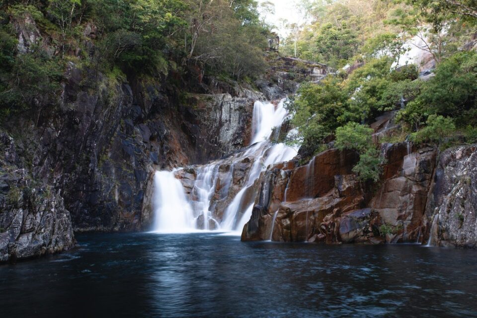Hiking in the Behana Gorge to Clamshell Falls from Cairns