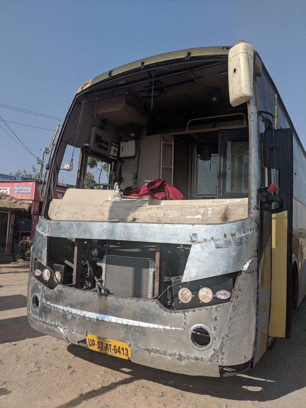 Budget Travel Guide to Overnight Sleeper Buses in India