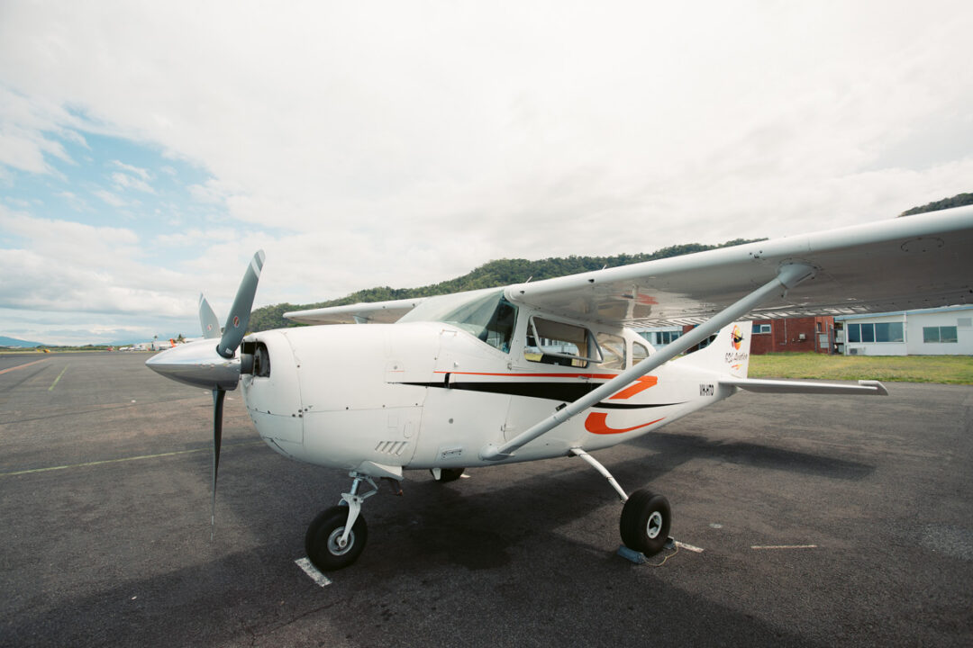 5 Things to Know BEFORE Booking a Scenic Flight from Cairns