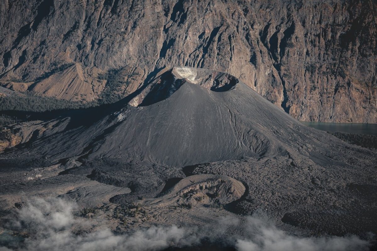 Mount Rinjani Crater Rim Trek: Complete Guide