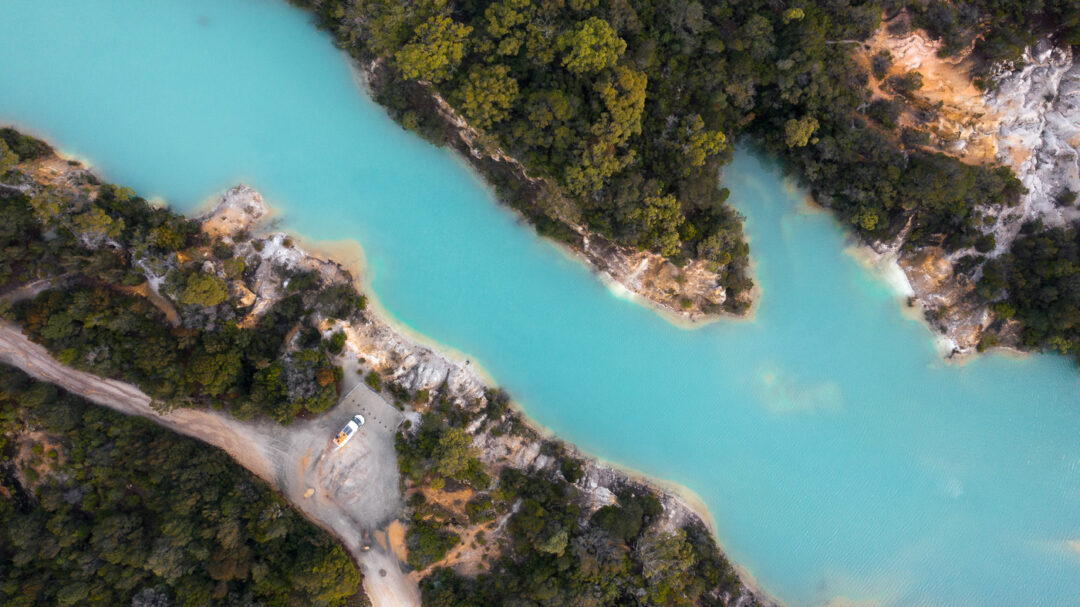 How to Visit Little Blue Lake Tasmania