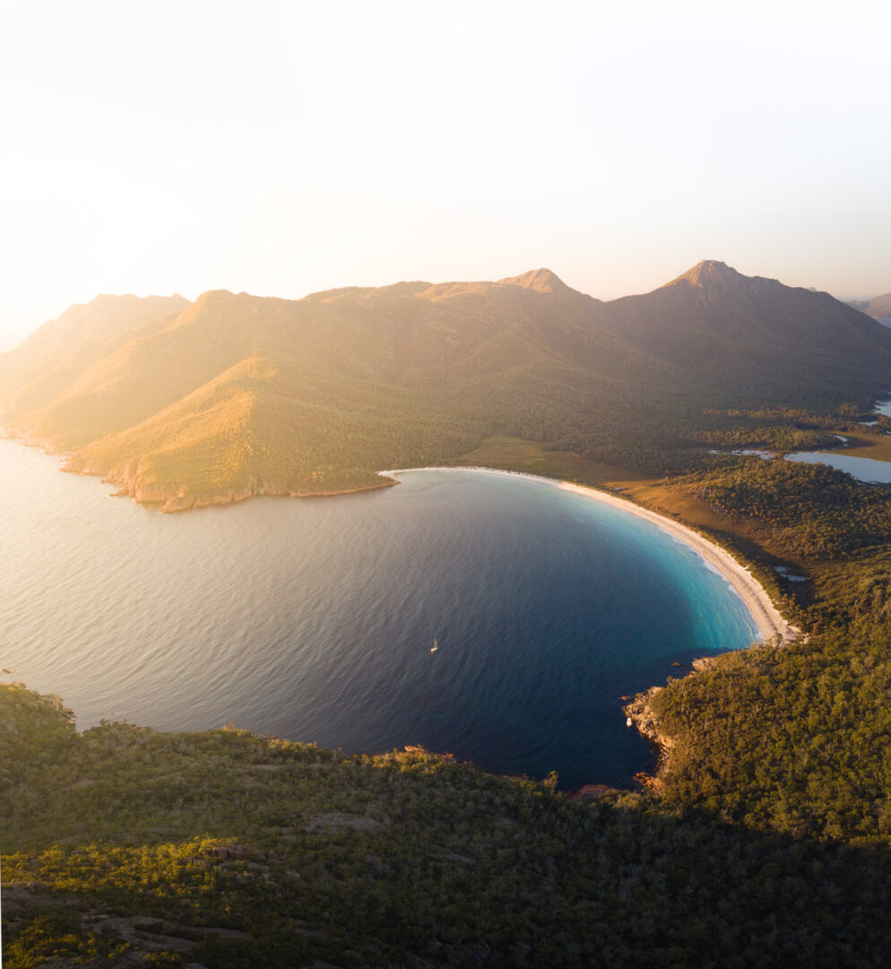 How to Hike Mount Amos in Tasmania: Freycinet National Park