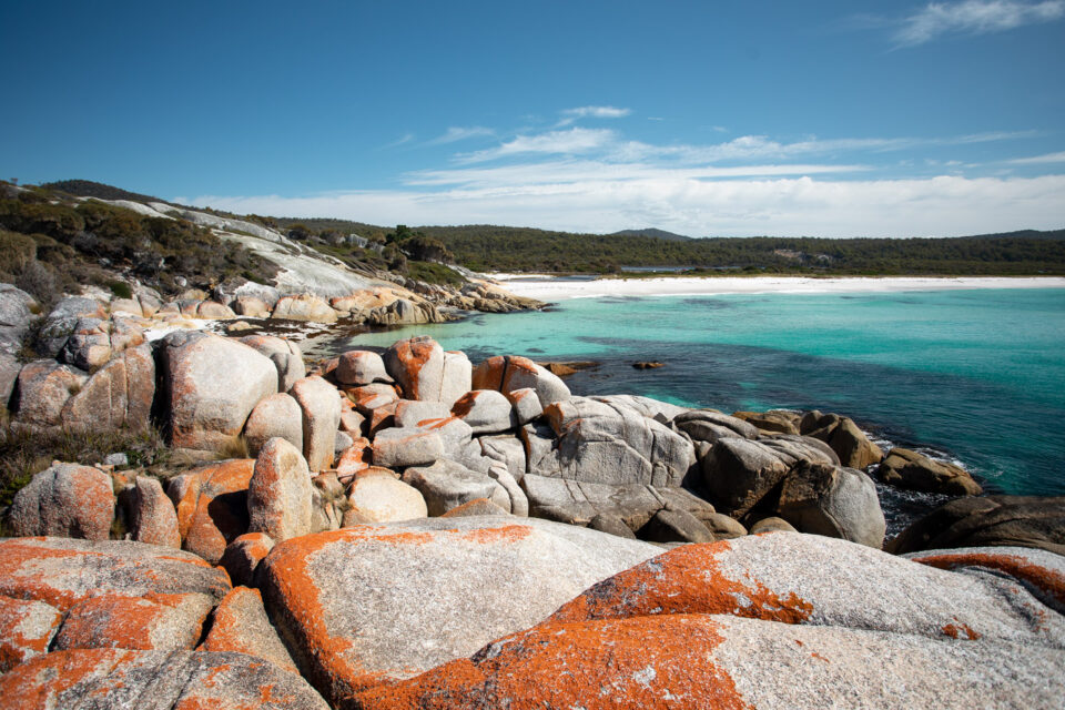 Bay of Fires Tasmania: Ultimate Travel Guide (+ Map)