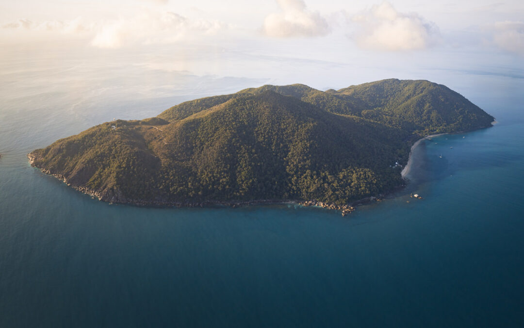 Fitzroy Island Hike: Fitzroy Summit Track near Cairns