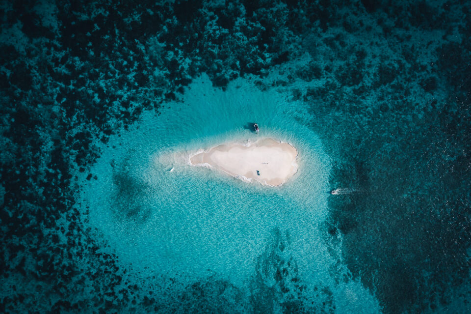 Visiting Vlasoff Cay on the Great Barrier Reef