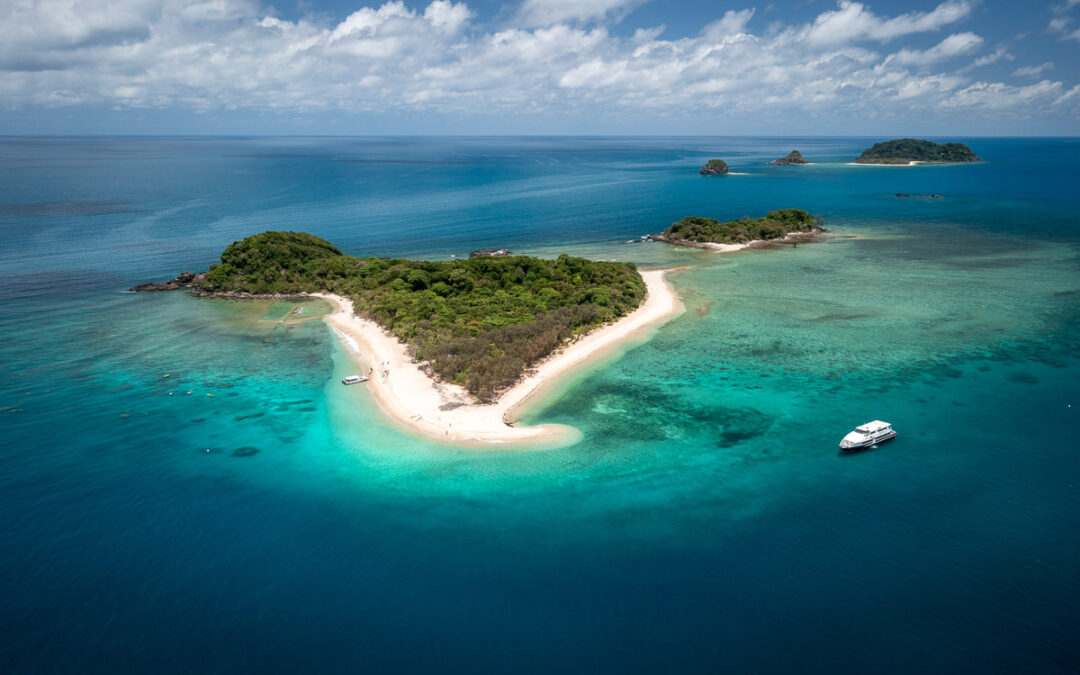 How to Visit the Frankland Islands From Cairns & Is it Worth it?