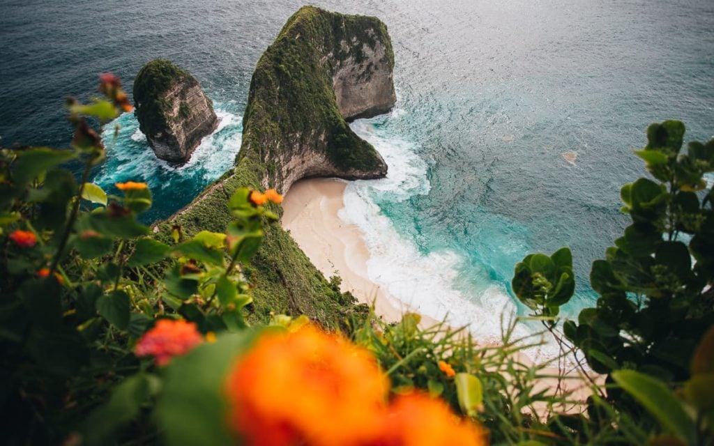 Kelingking Beach Nusa Penida: T-Rex Beach & Viewpoint
