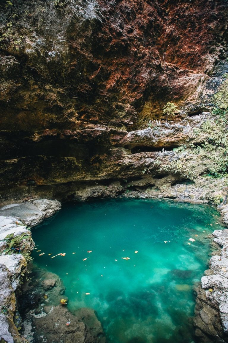 Tembeling Beach & Natural Pool Springs on Nusa Penida