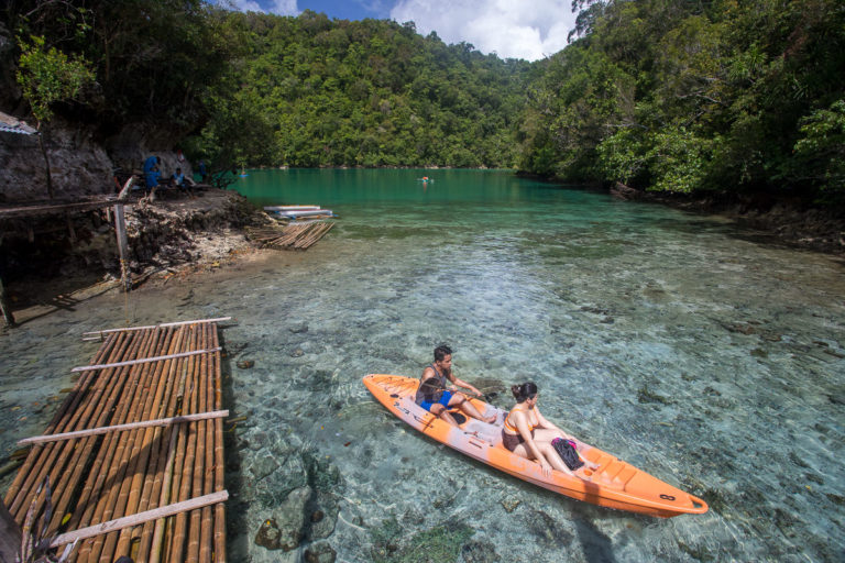 How to Visit the Blue Sugba Lagoon from Siargao