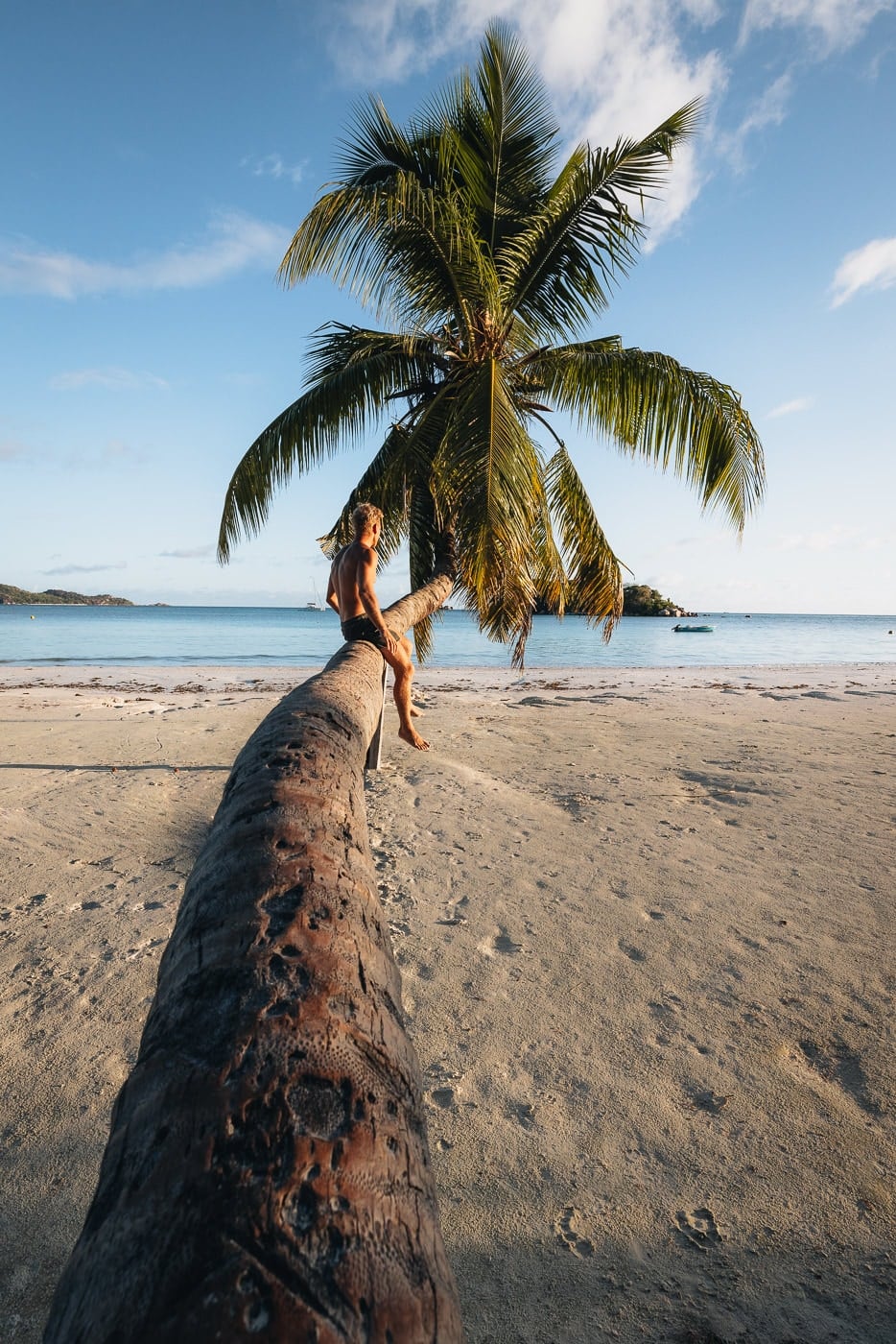 15 Best Things to do on Praslin Island - Complete PRASLIN TRAVEL GUIDE ...