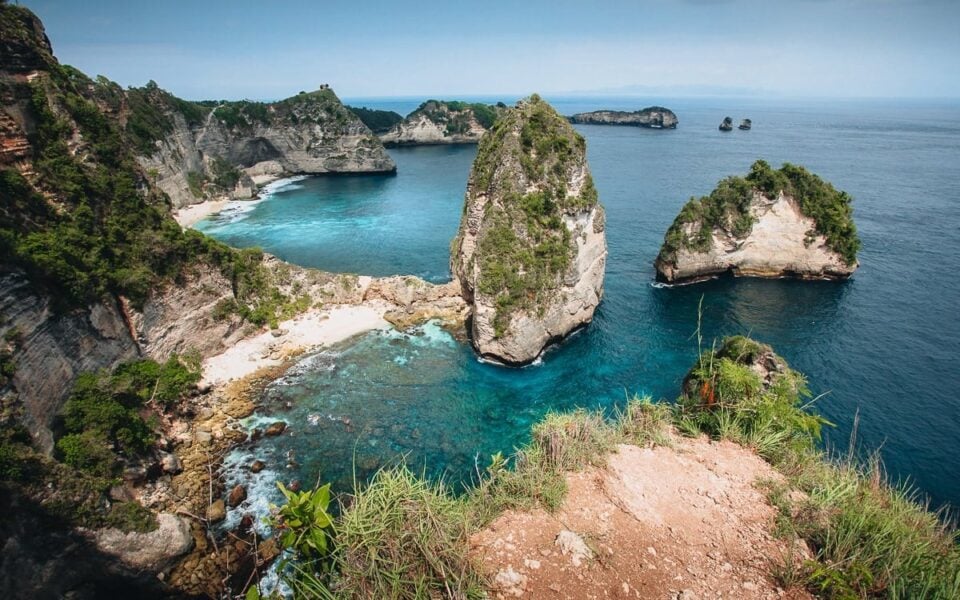 How to Get to Nusa Penida from Bali: Fast Boat or Ferry