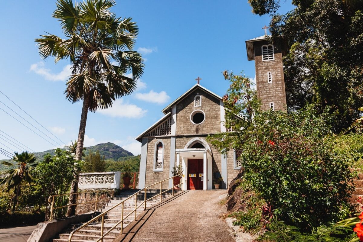 Sauzier Waterfall: Epic Mahé Waterfall In Port Glaud