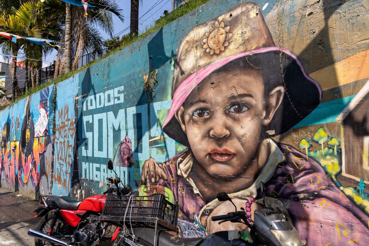 Comuna 13 Tour in Medellín: Complete Guide