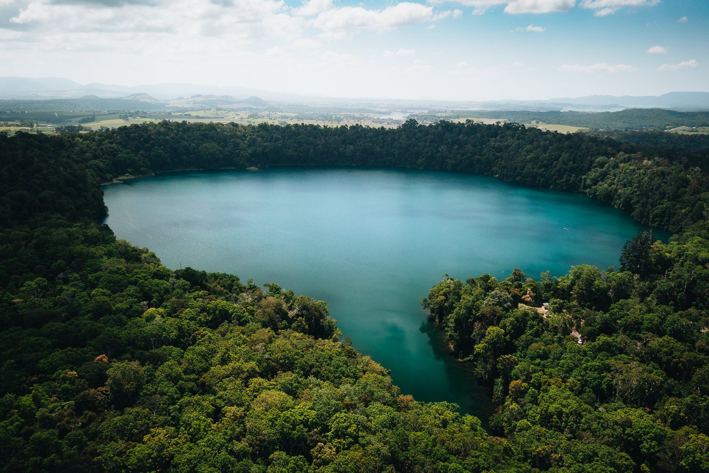 Lake Eacham Visitors Guide - Crater Lakes National Park, Queensland ...