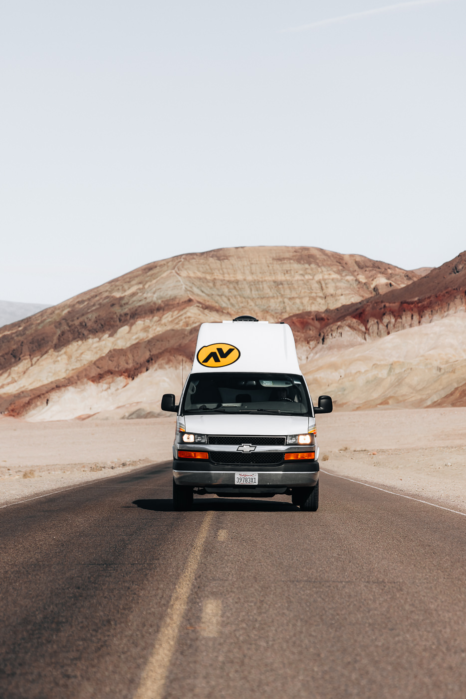 Best Road Trip Vans: How to Pick Camper Van Rentals in the USA – We ...