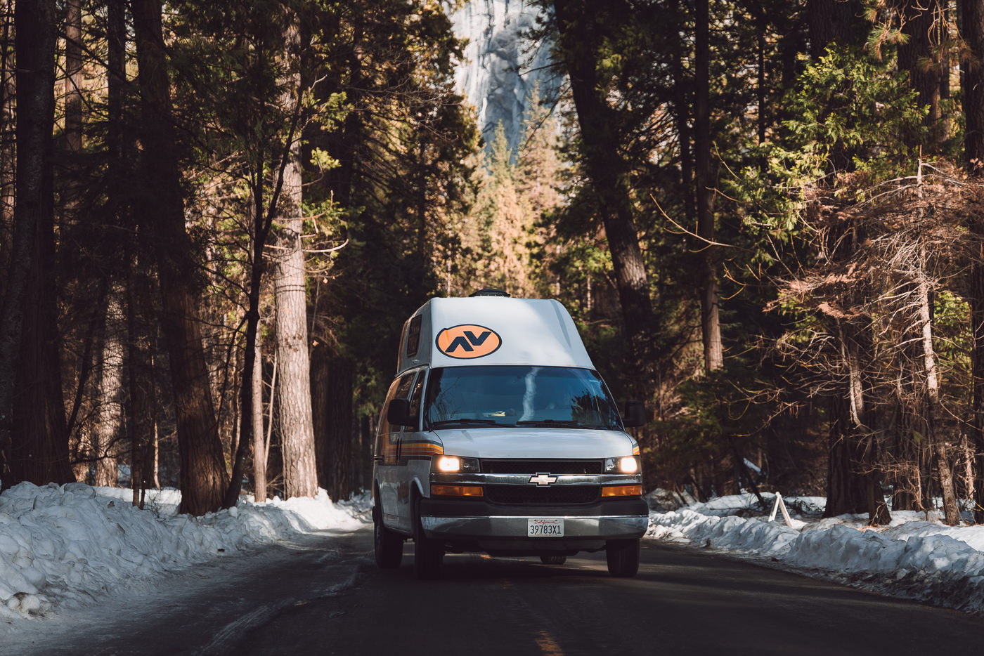 Best Road Trip Vans: How to Pick Camper Van Rentals in the USA – We ...