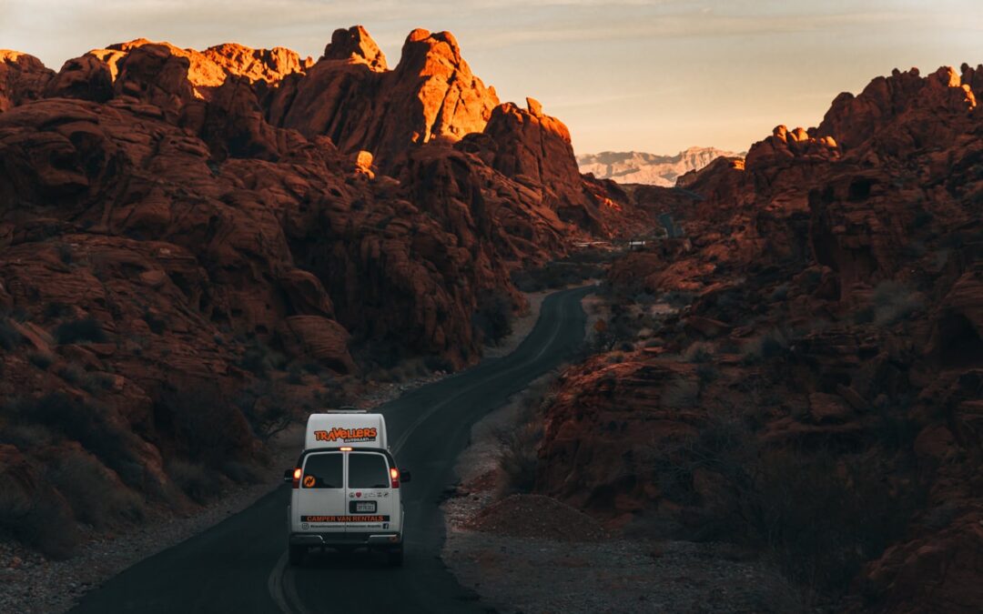 Finding the Best Road Trip Vans & Camper Van Rentals in USA