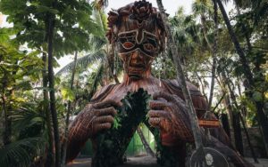 How to Visit Ven a la Luz (Raw Love): Sculpture in Tulum