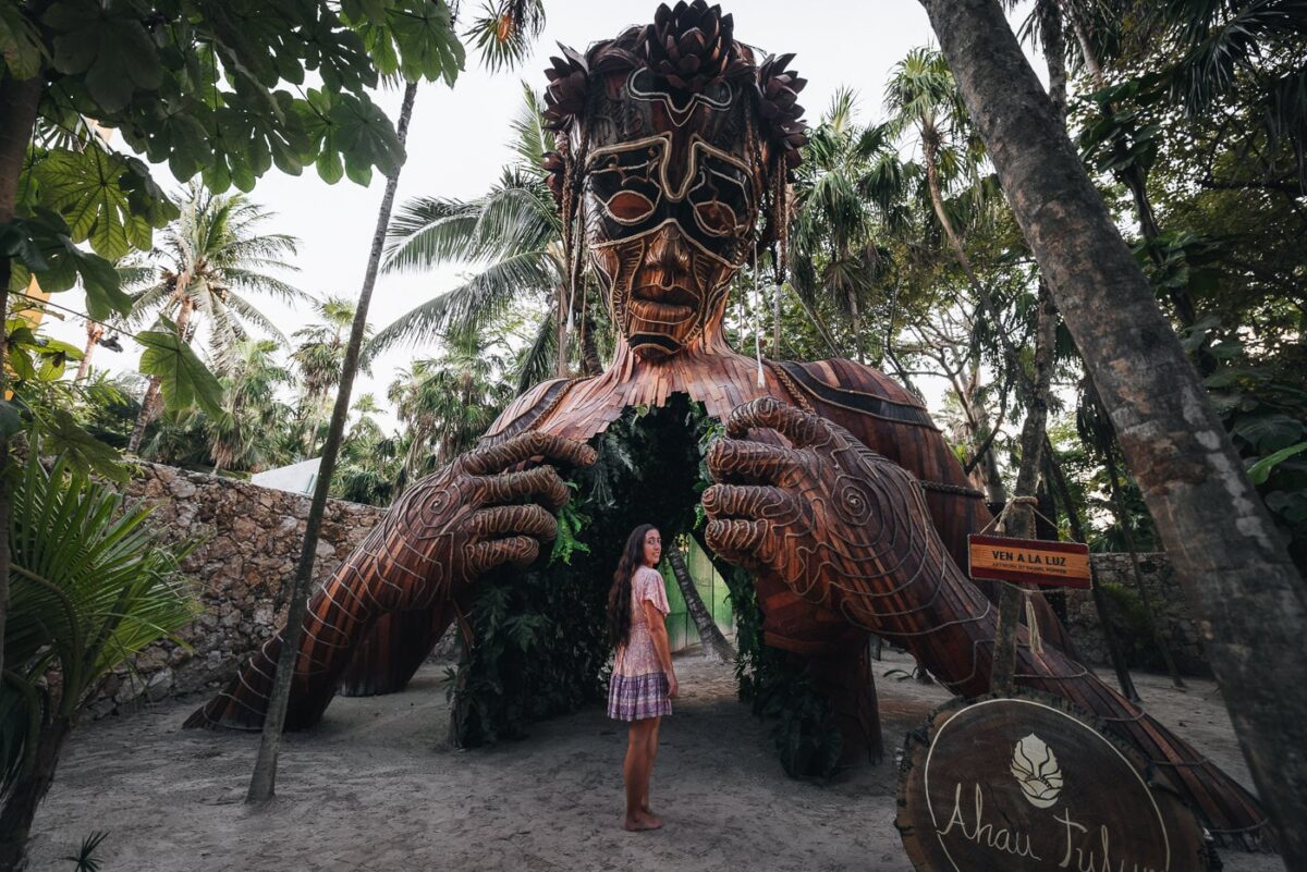 How to Visit Ven a la Luz (Raw Love): Sculpture in Tulum