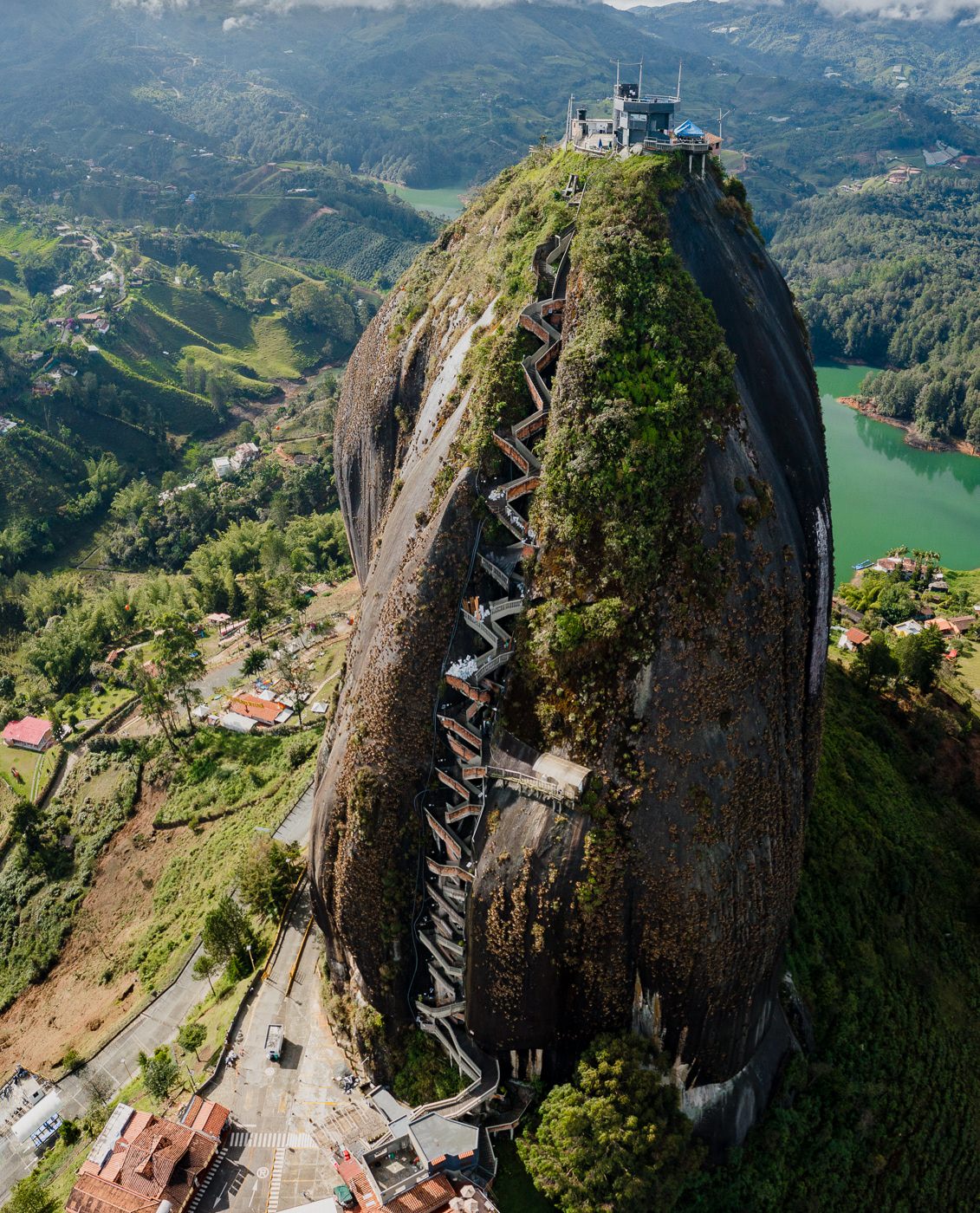Guatapé Rock - Complete Guide to Climbing La Piedra del Peñol (Colombia ...
