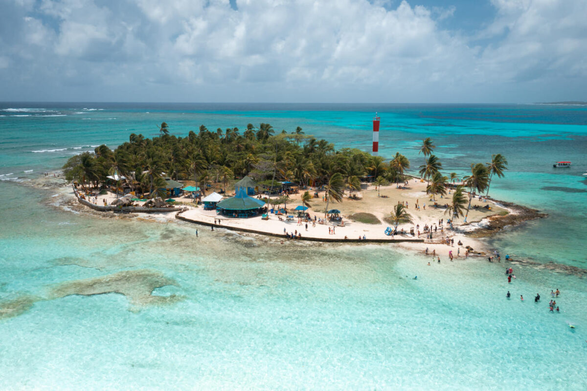How to Get to San Andres, Colombia in 2025