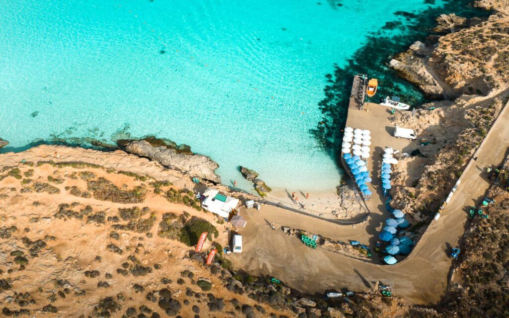 24 Amazing Beaches on Malta Island: Guide + Map