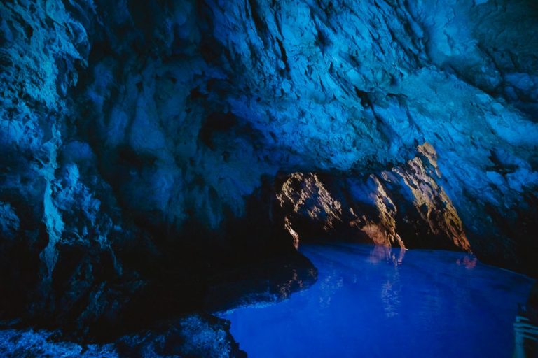 Blue Cave Croatia (Biševo Blue Grotto) - Complete Guide – We Seek Travel