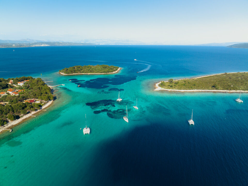How to Get to the Croatian Blue Lagoon From Split & Trogir