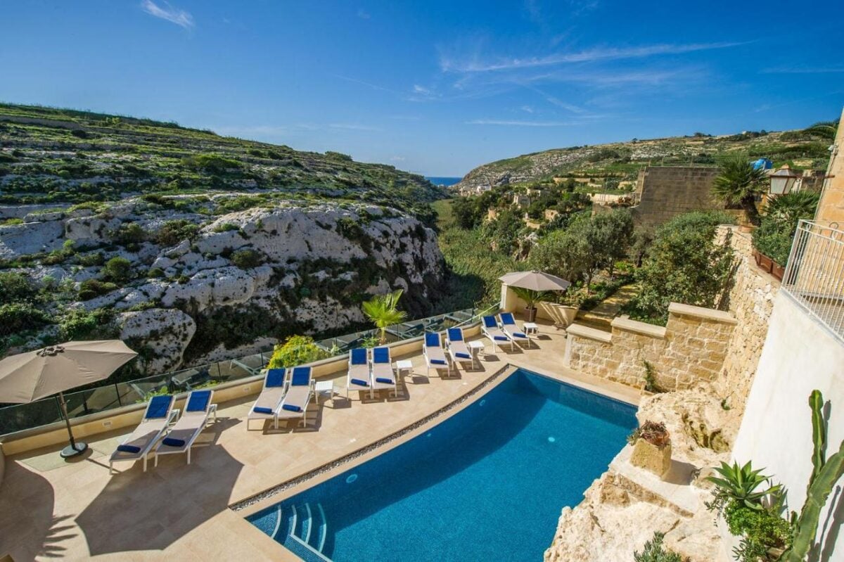 7 Amazing Beaches on Gozo You Need to Visit
