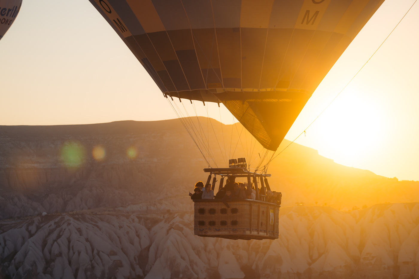 11 Things to Know BEFORE Booking A Cappadocia Hot Air Balloon Ride – We ...