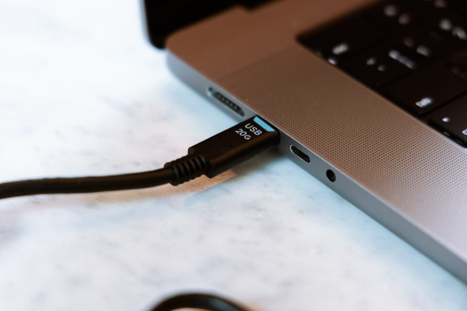 SanDisk's Pro-Blade: The Best SSD for Travel Video Editing?