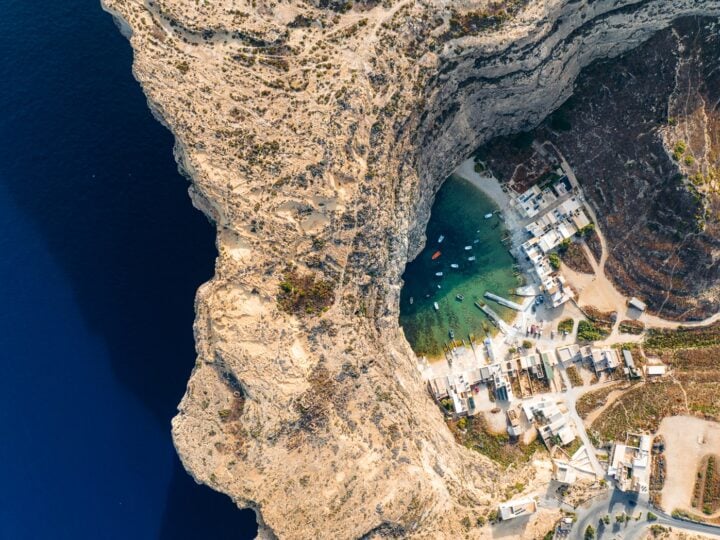 How to Visit the Inland Sea (Dwejra Bay) on Gozo