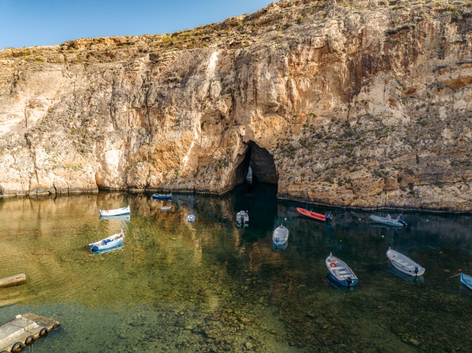 How to Visit the Inland Sea (Dwejra Bay) on Gozo